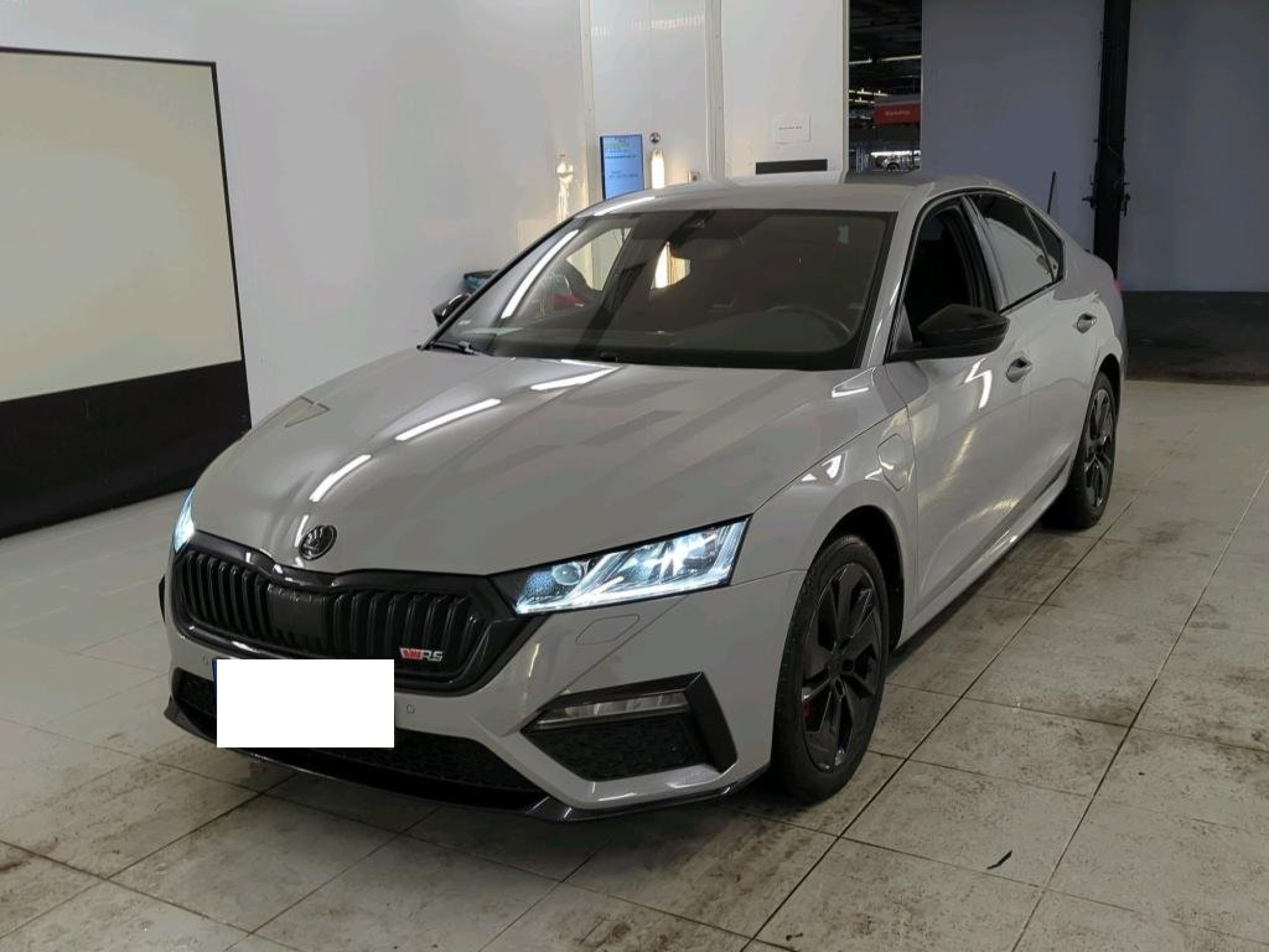 La comanda: Skoda Octavia 2021 Sedan Automată Gri 13199€ la comandă în ...